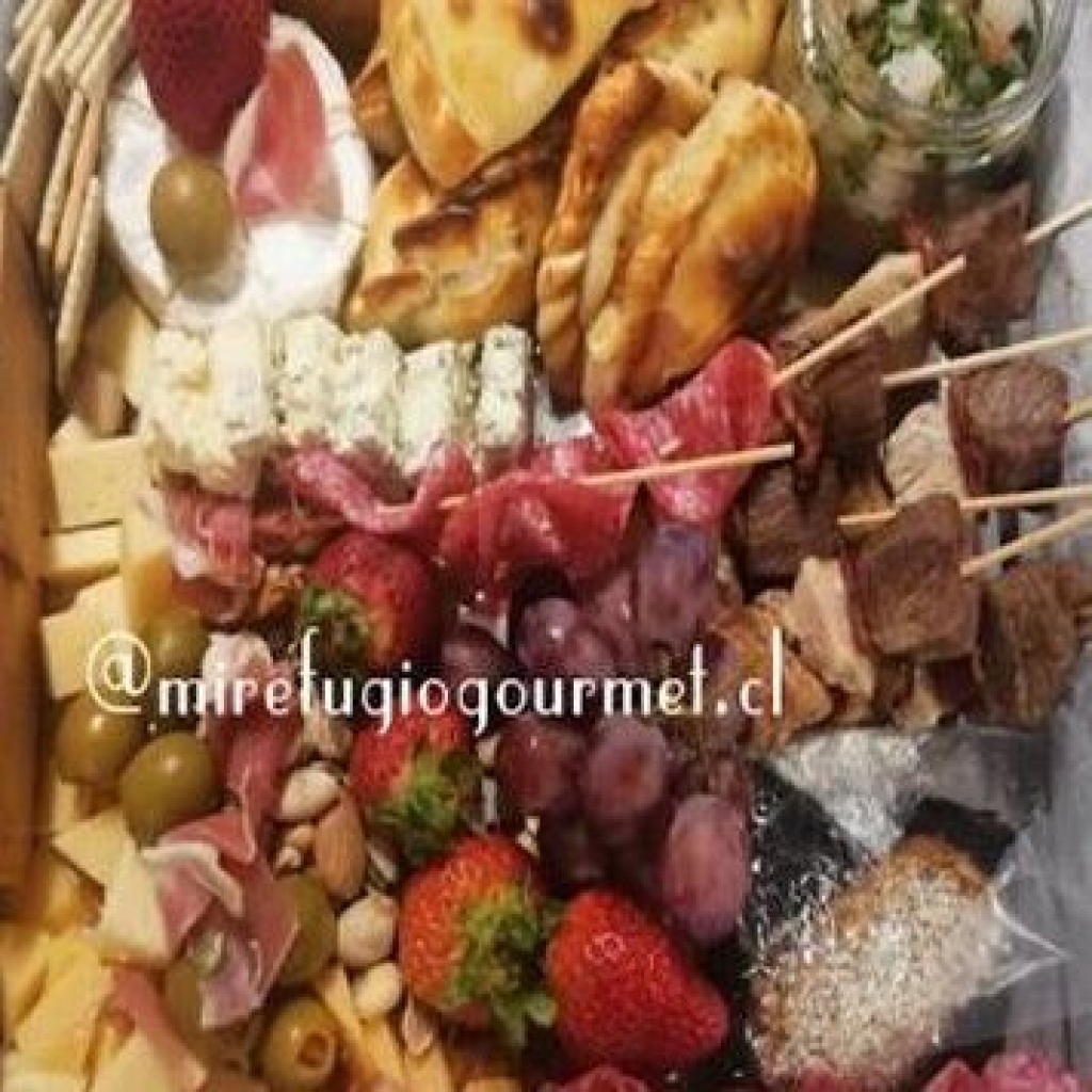 Tabla de Picoteo Gourmet 4-6p - Mi Refugio Gourmet